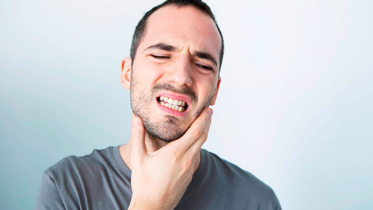 Bruxismus (Zähneknirschen): Ursachen, Symptome & Behandlung | DENTAL ...